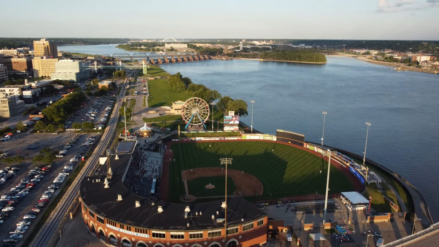 8 Must-See Attractions in Davenport, Iowa - Iowa Watch