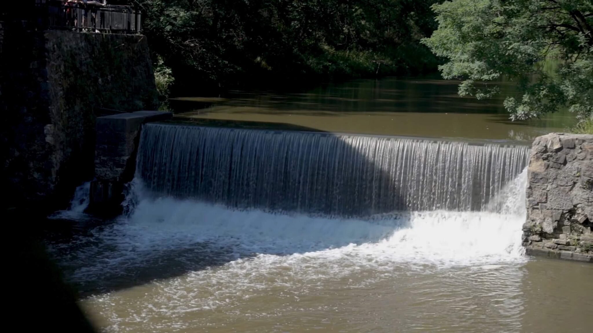 7 Best Waterfalls in Iowa for Nature Lovers - Iowa Watch