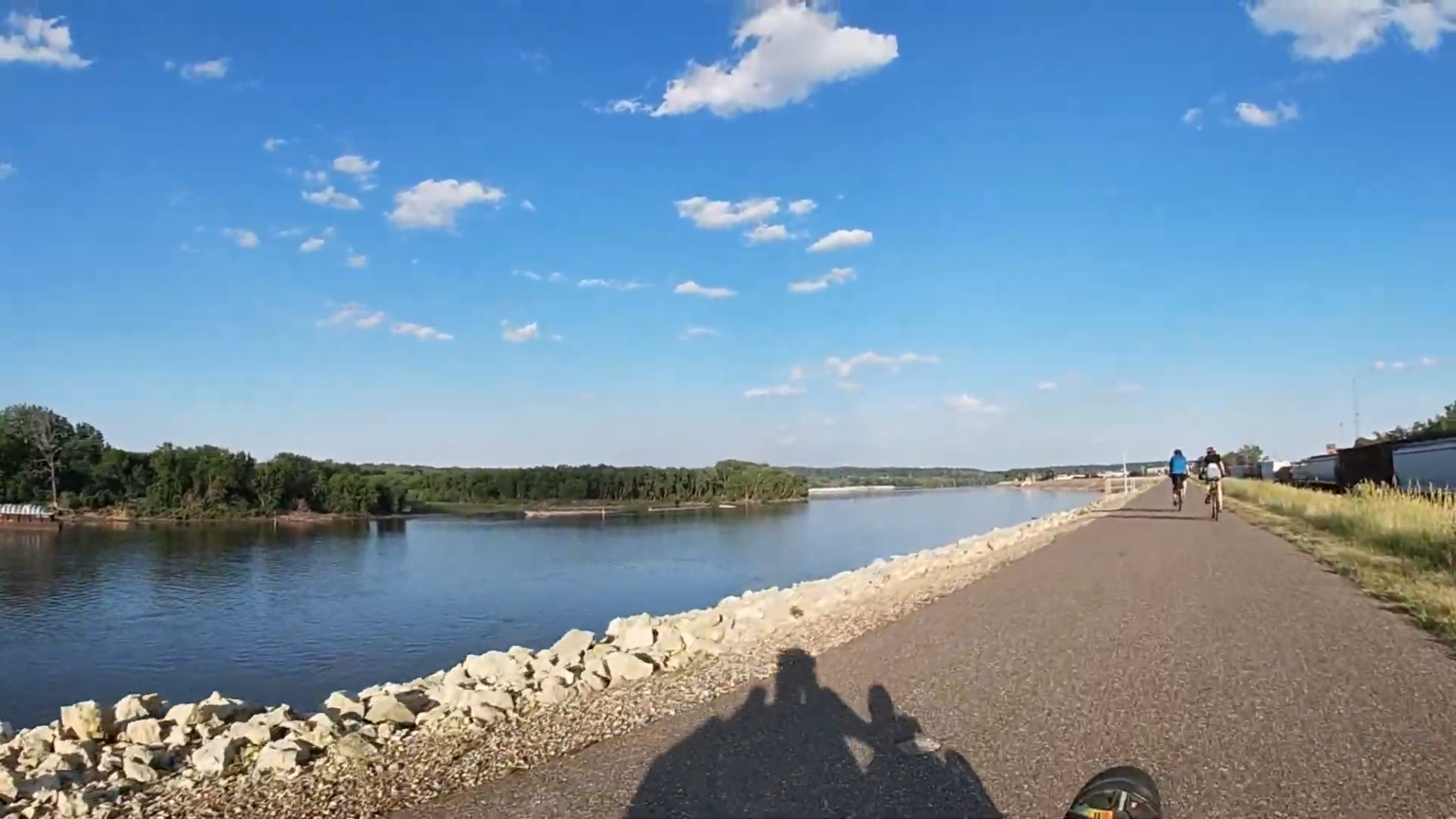 Top 9 Things to Do in Bettendorf for First Timers in 2024 - Iowa Watch