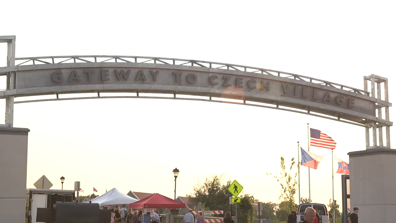 Top 15 Must-See Attractions in Cedar Rapids, Iowa - Iowa Watch